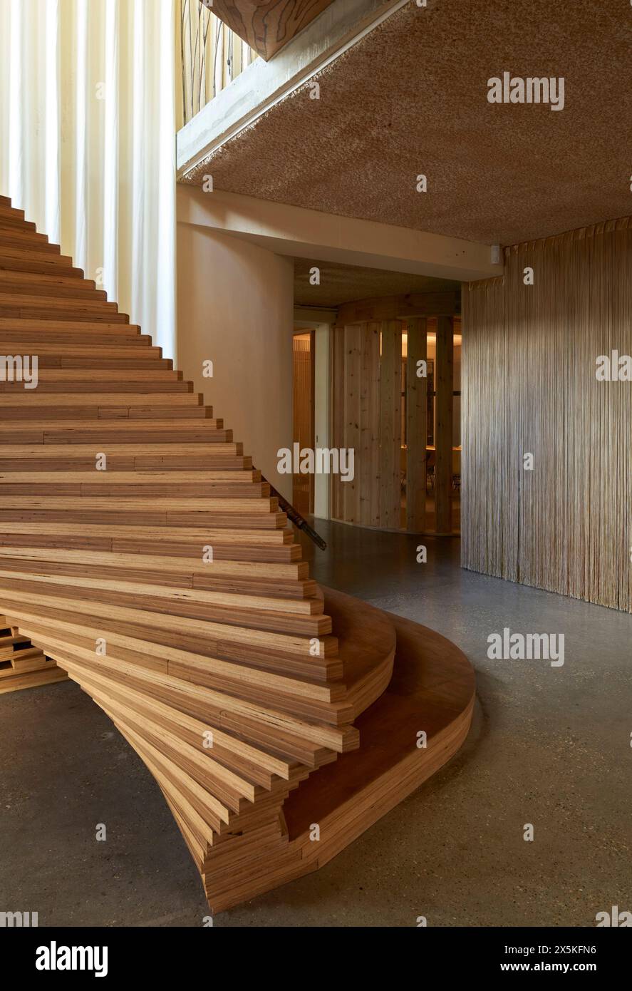 Timber staircase hi-res stock photography and images - Alamy