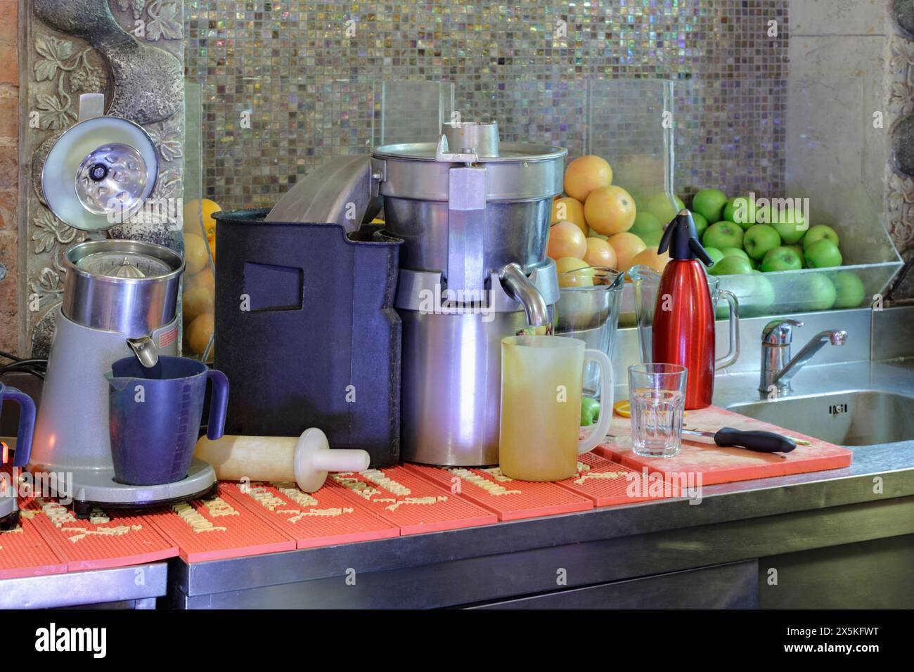 Juice corner hi-res stock photography and images - Alamy