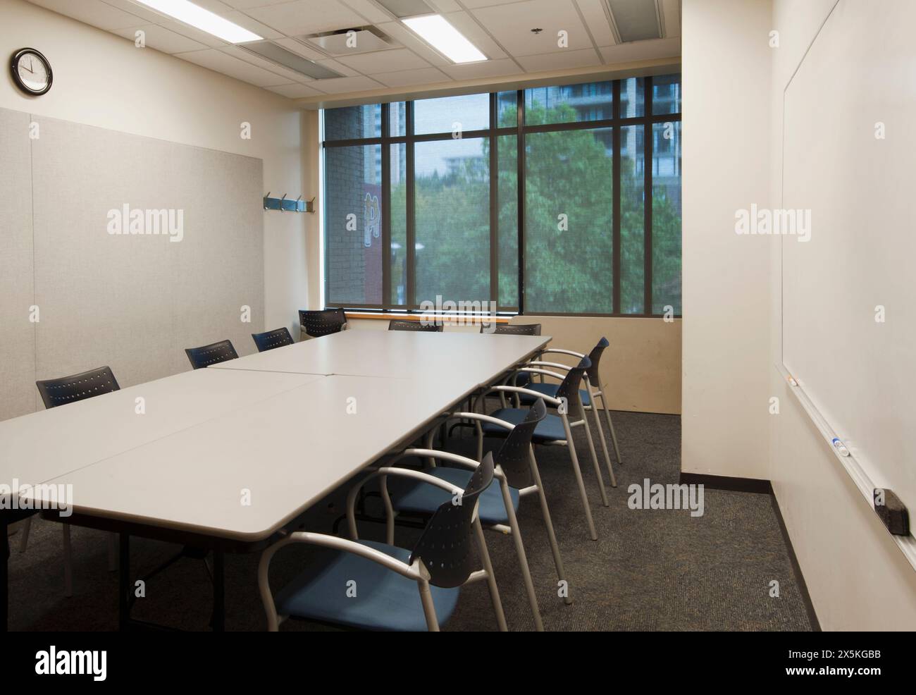 Rectangular conference table hi-res stock photography and images - Alamy