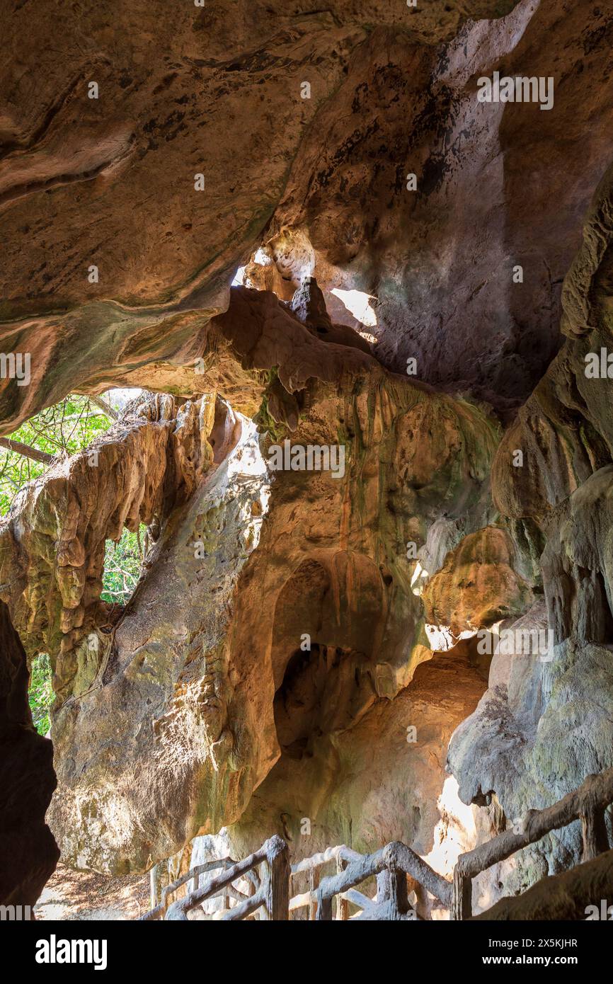 Khao khanap nam cave hi-res stock photography and images - Alamy