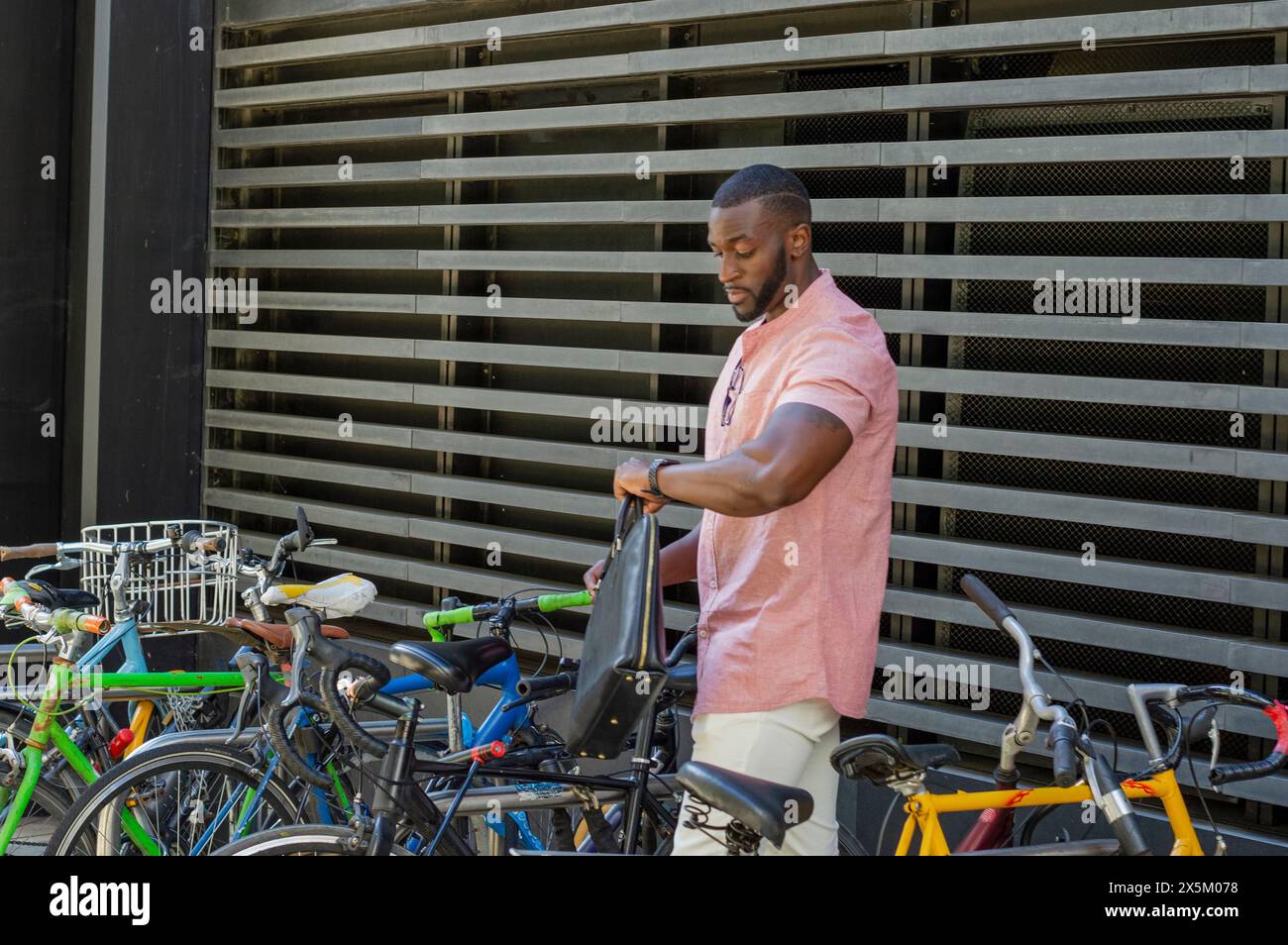 Checking time man in hi-res stock photography and images - Alamy