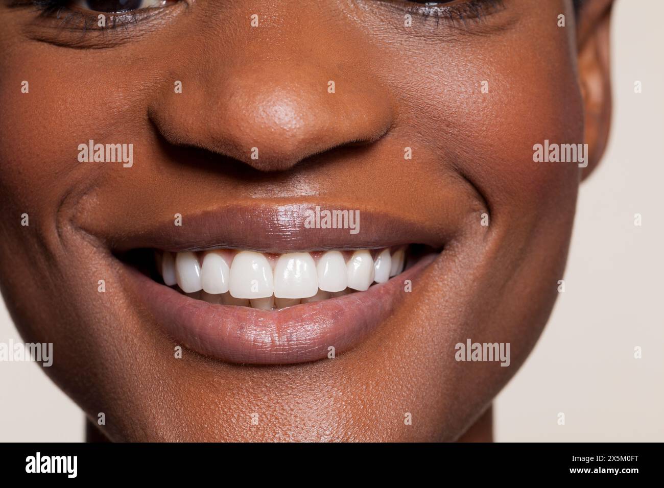 Close up black female mouth hi-res stock photography and images - Alamy