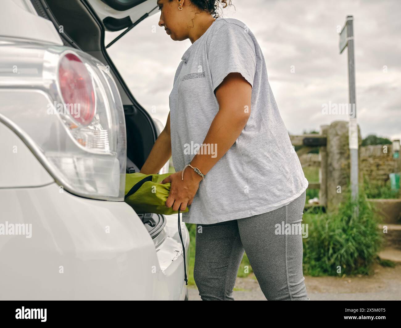 Gear loading hi-res stock photography and images - Alamy