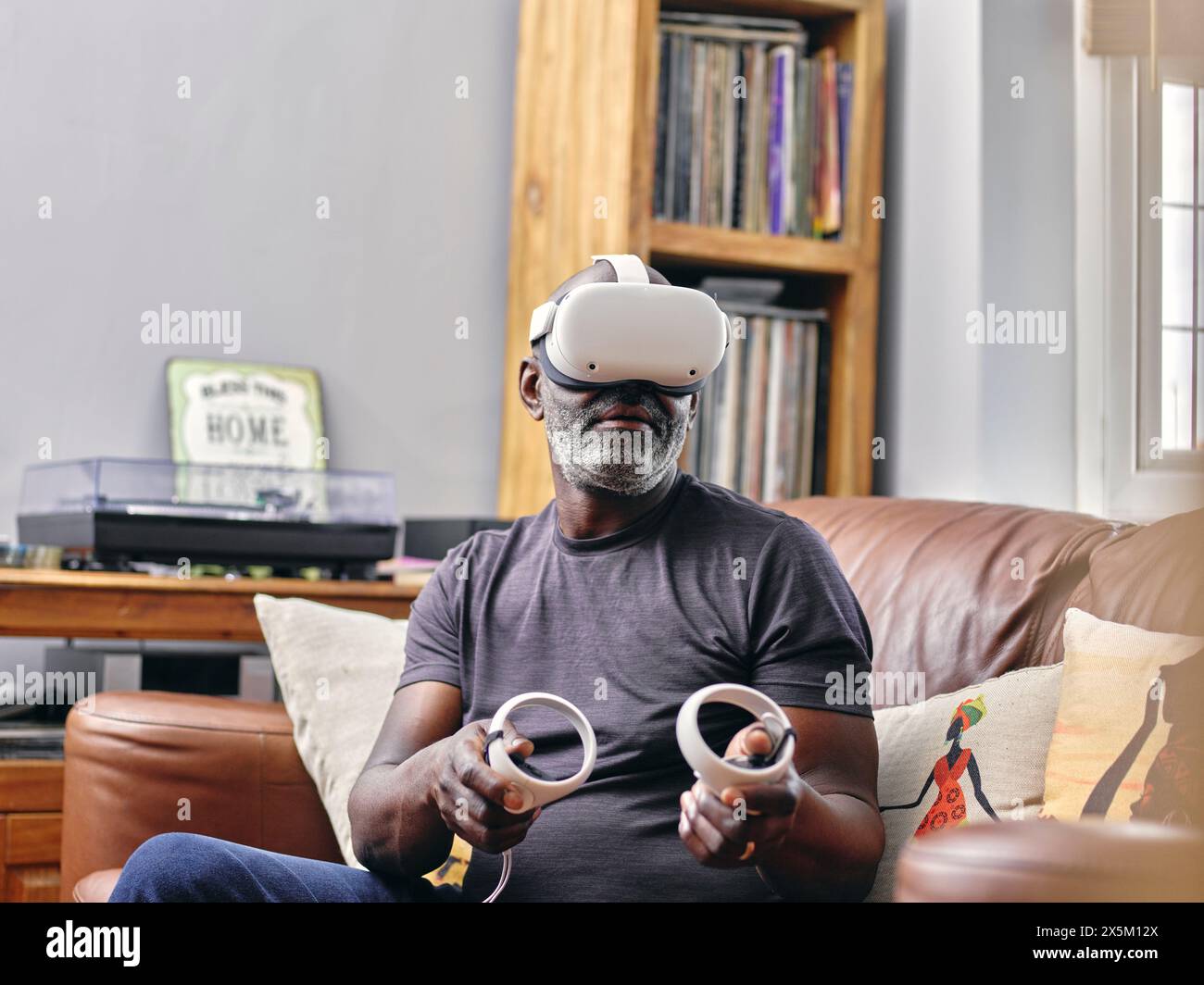 Set up gamer hi-res stock photography and images - Alamy