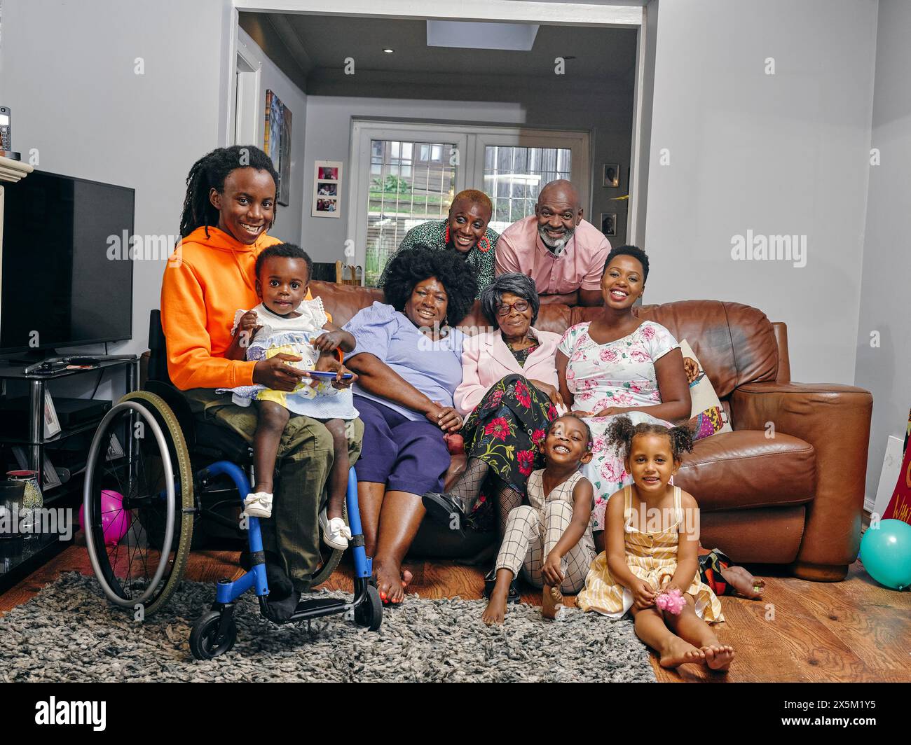 Multi-generation family portrait Stock Photo - Alamy