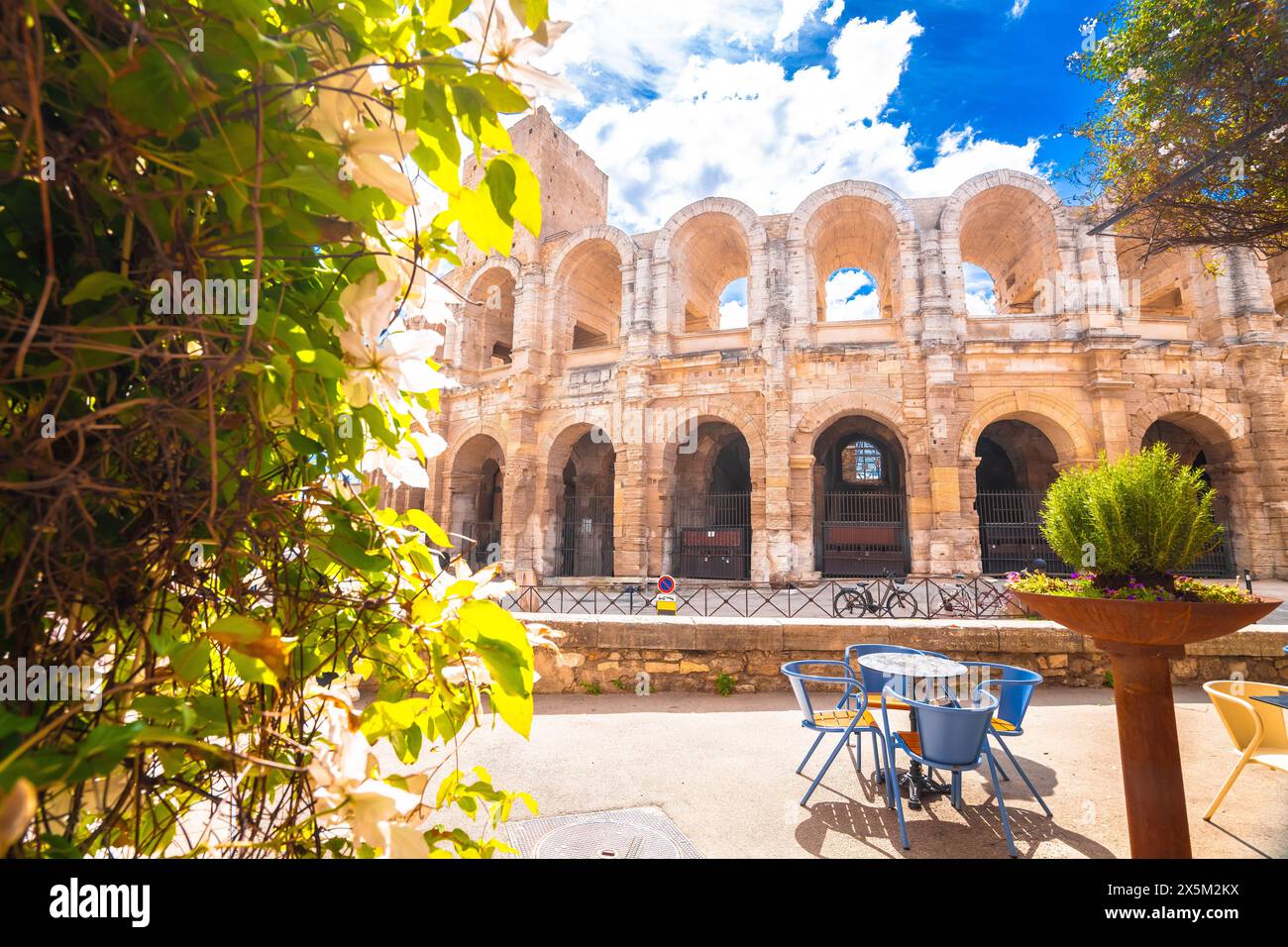 Arles Amphitheatre historic architecture view, South of France Stock Photo - Alamy