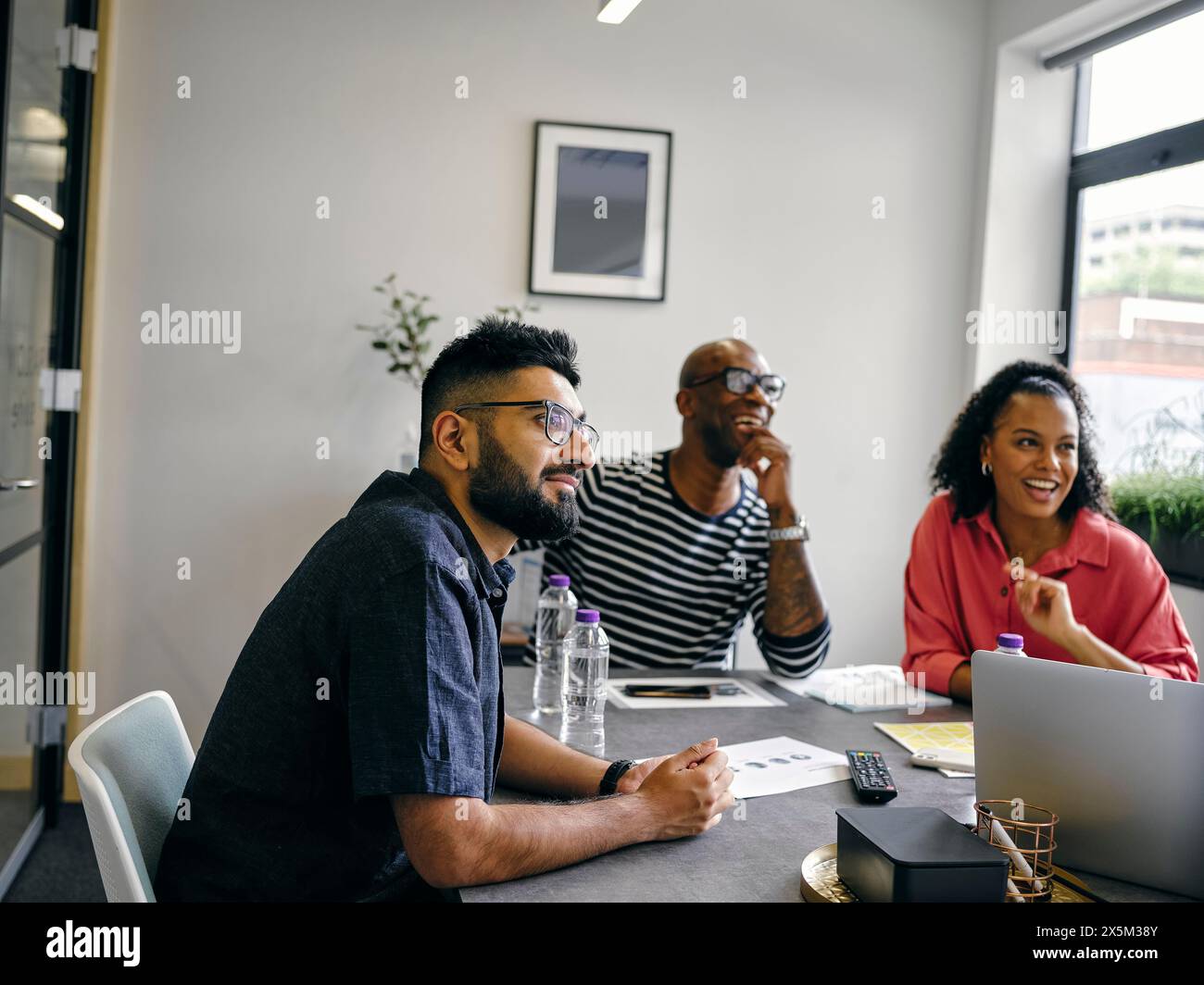 Business person meeting colleagues hi-res stock photography and images ...