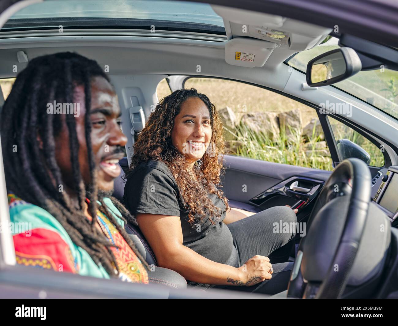 Smiling ethnic woman uk hi-res stock photography and images - Alamy