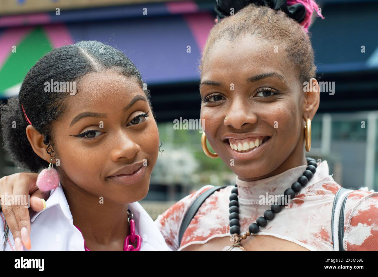 PortraitÊof two smiling friends Stock Photo - Alamy