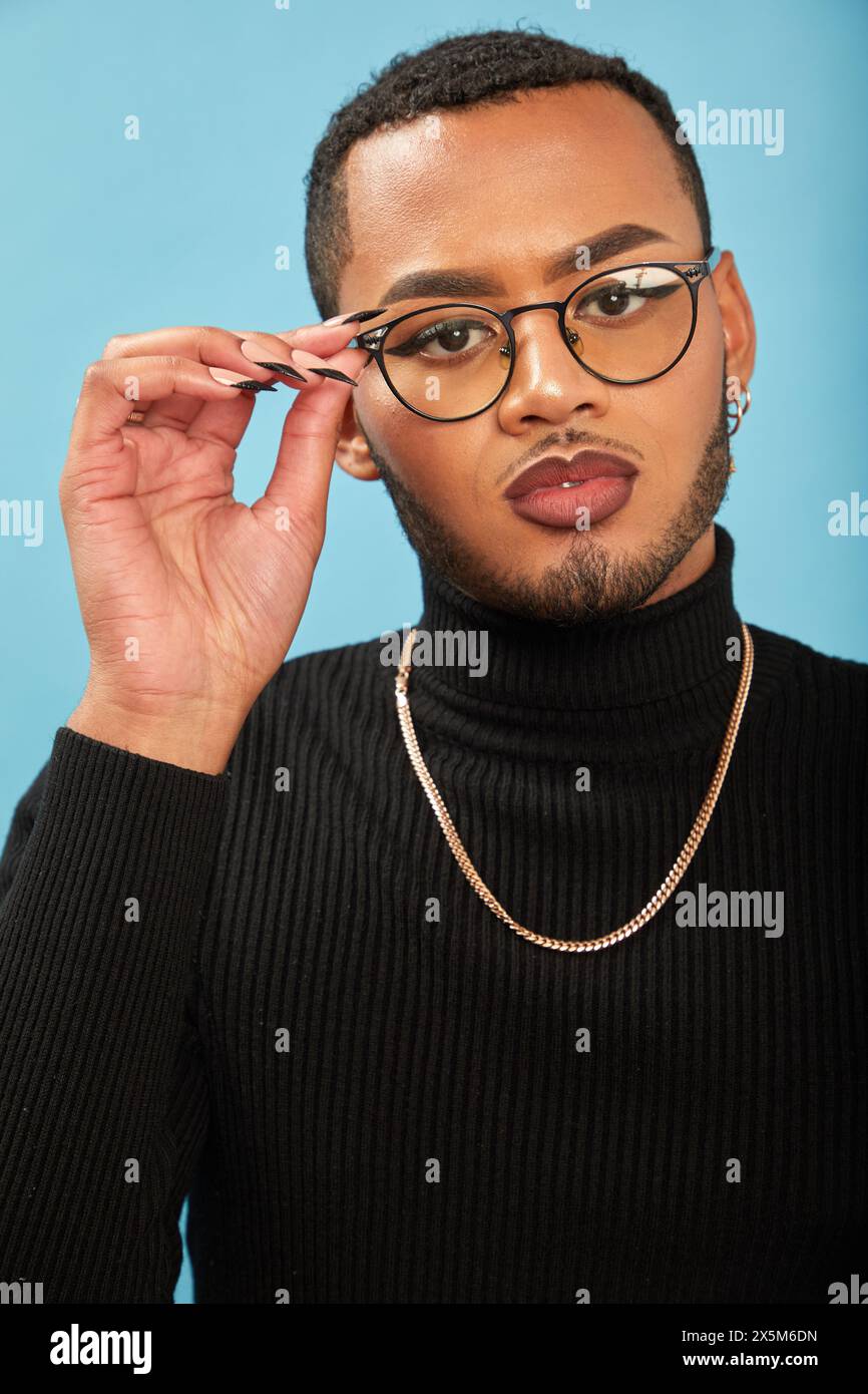 Stylish turtleneck hi-res stock photography and images - Alamy