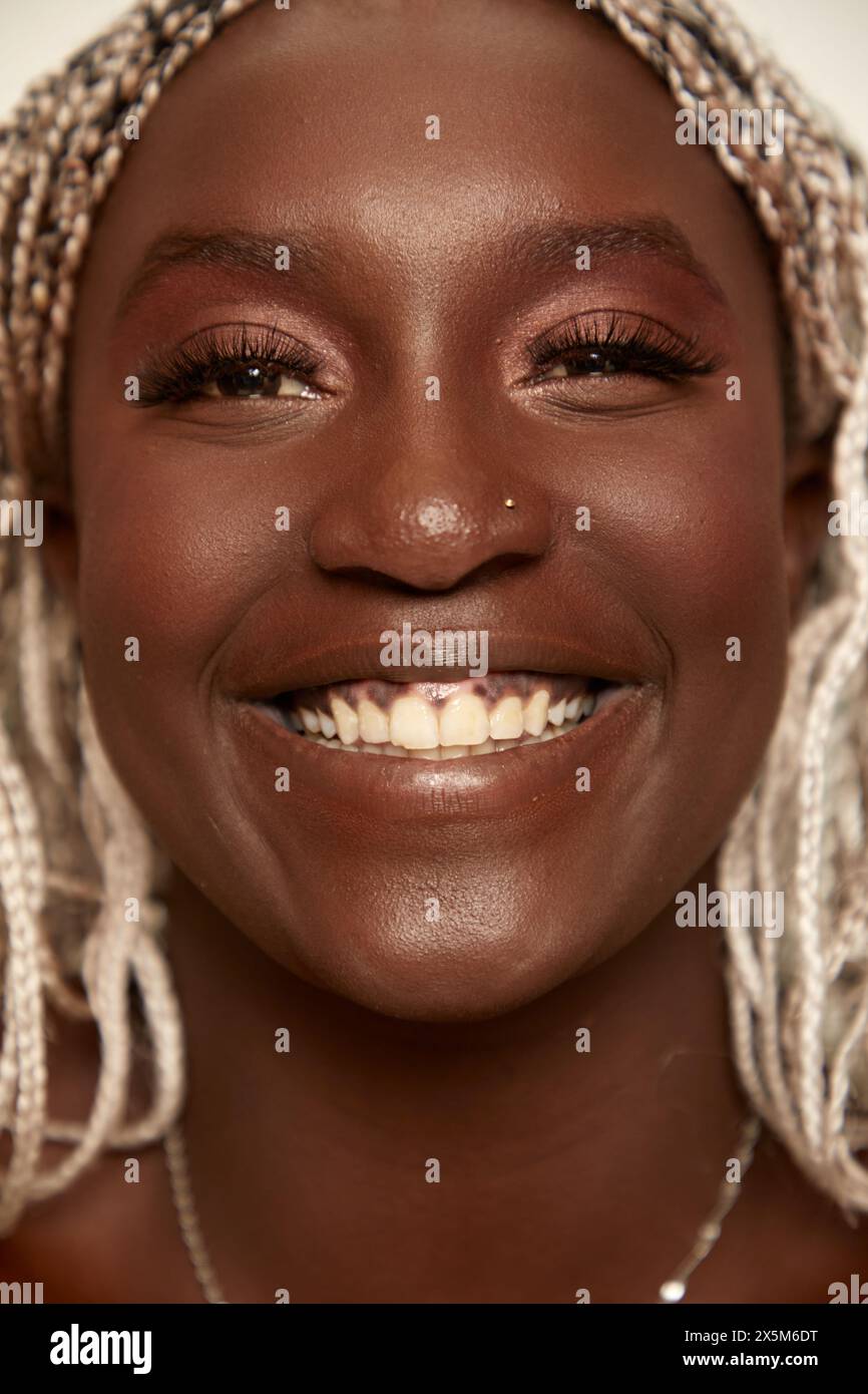 Bleached hair hi-res stock photography and images - Alamy