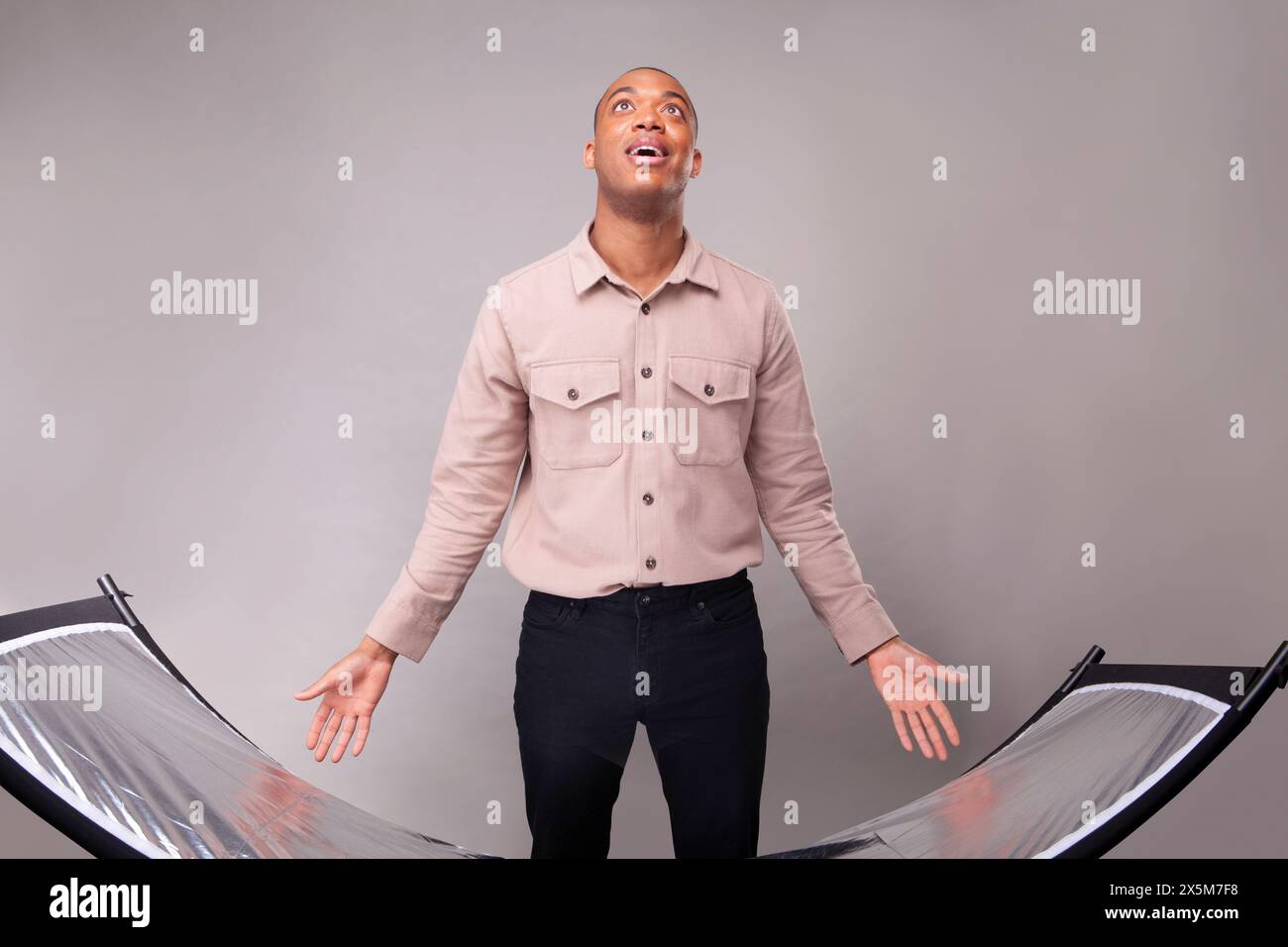 Arms spreading arms hi-res stock photography and images - Alamy
