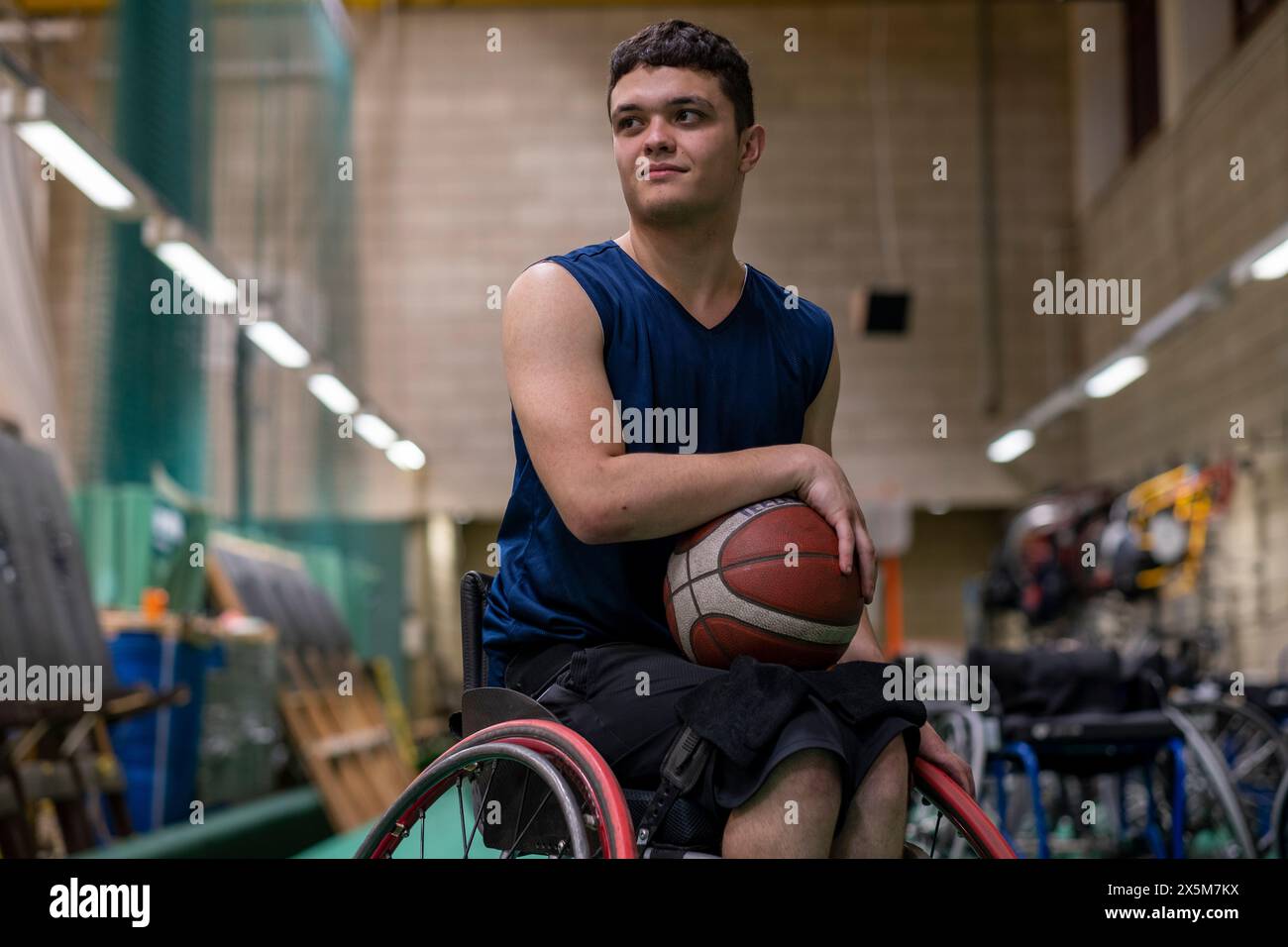 Male basketball player in wheelchair Stock Photo - Alamy
