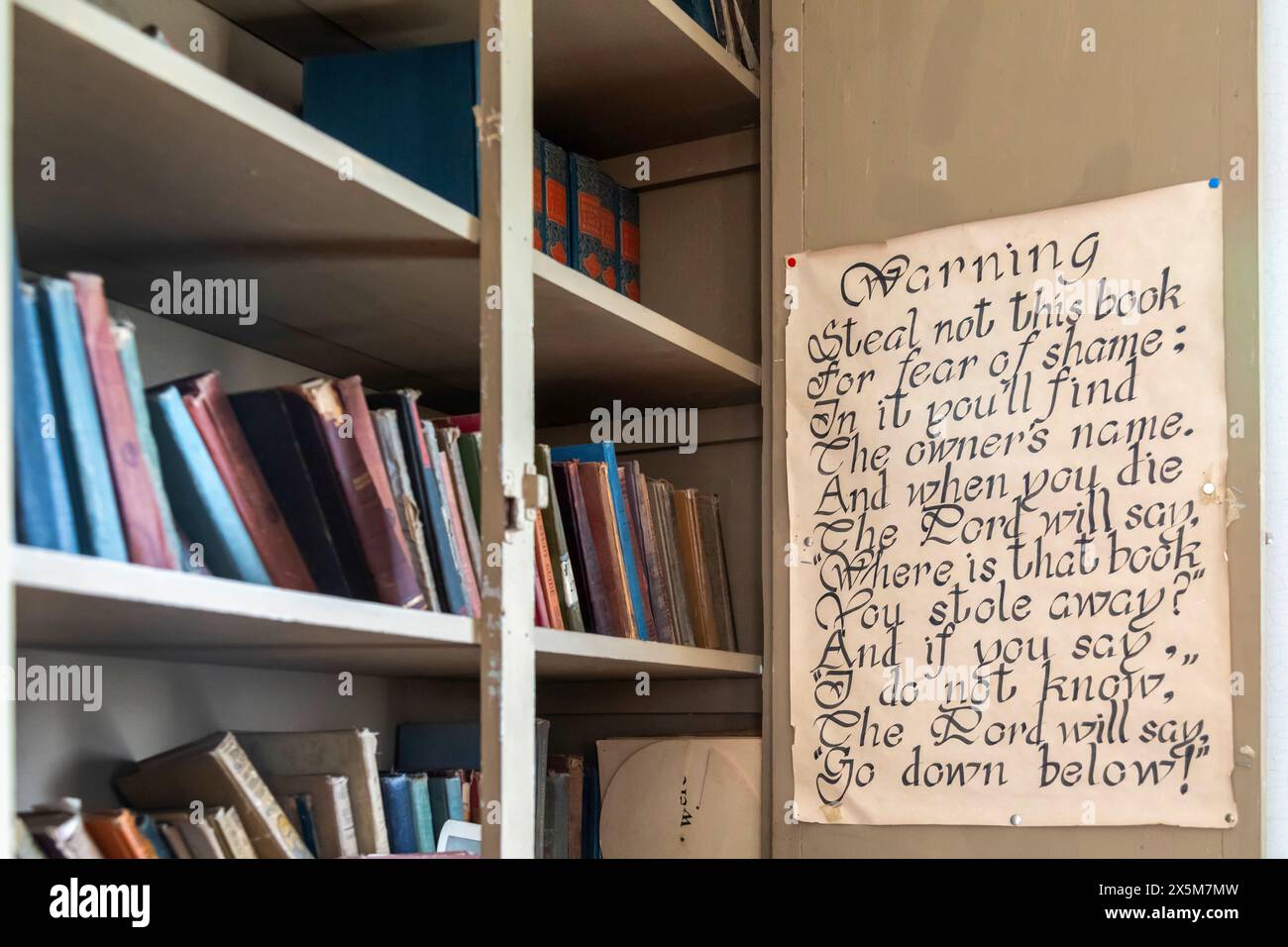 Fort Dodge, Iowa - An anti-theft warning in the Border Planes School at ...