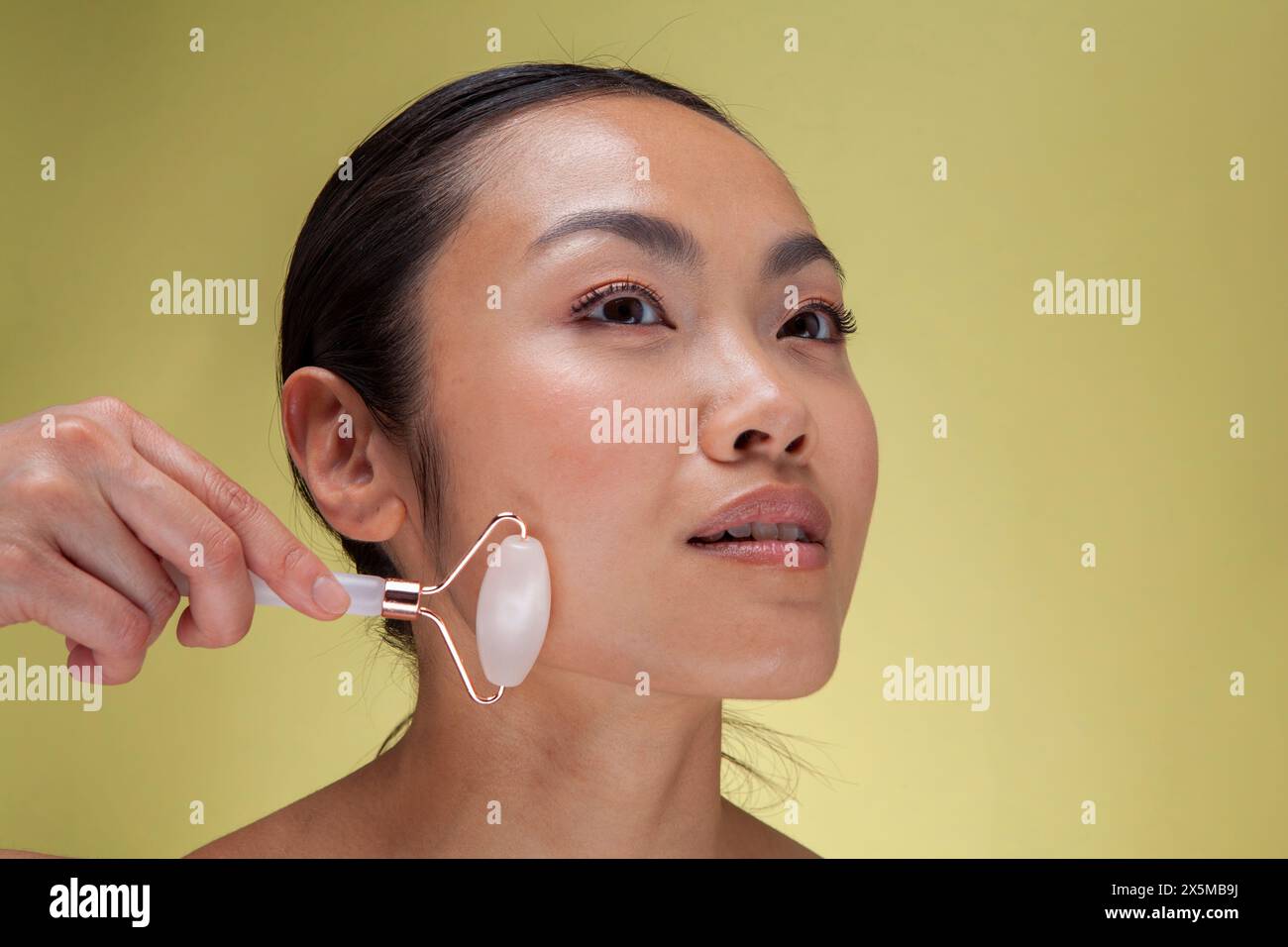 Woman quartz hi-res stock photography and images - Alamy