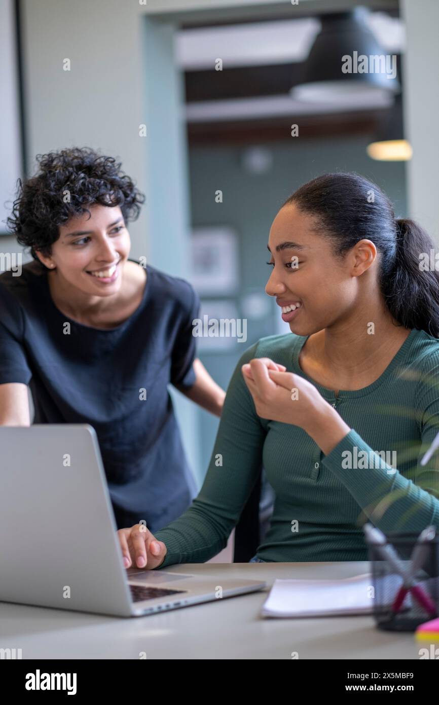 Creative young women working hi-res stock photography and images - Alamy