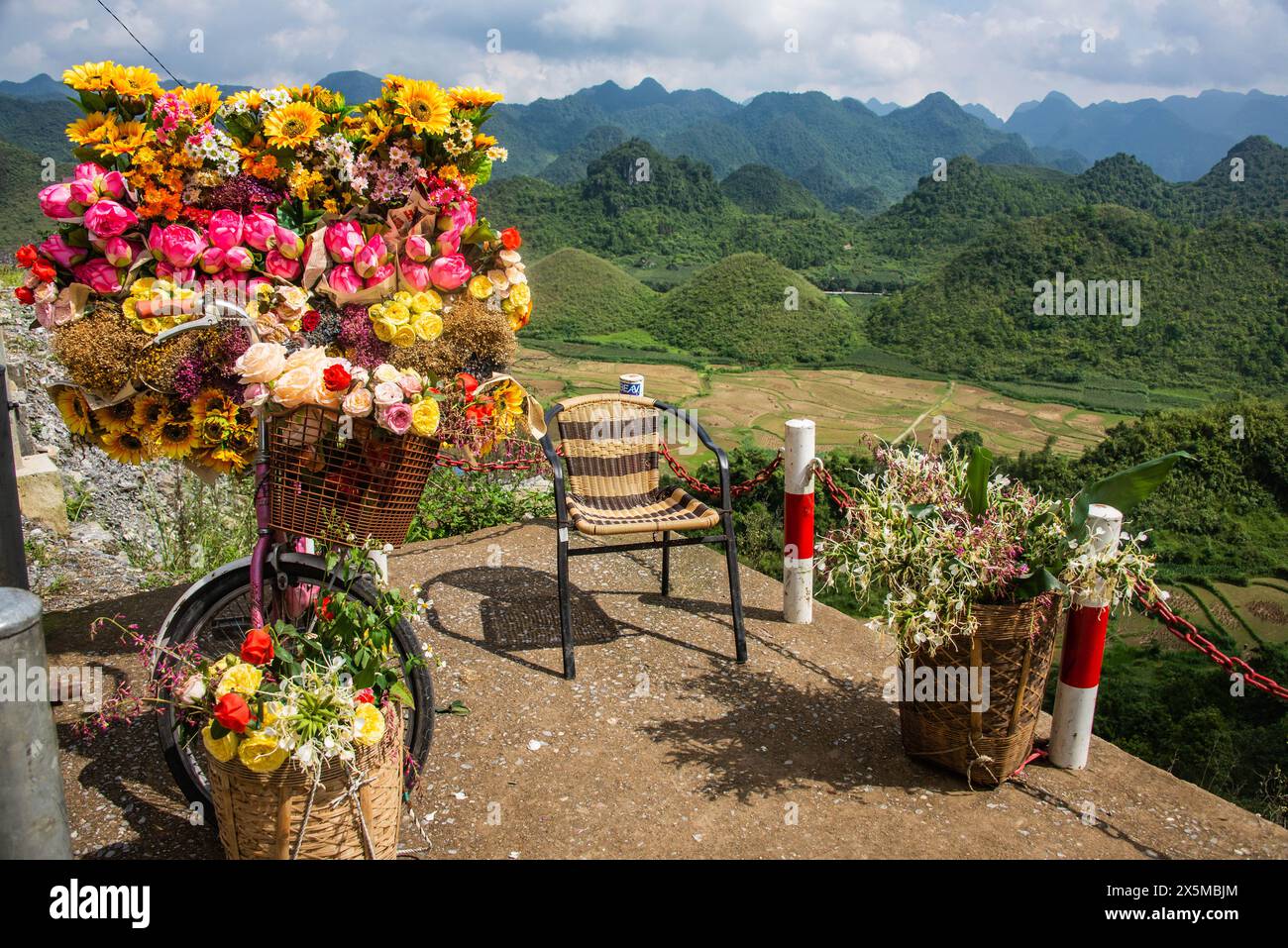 Twin Mountains from Quan Ba Heaven Gate, Tam Son, Ha Giang, Vietnam ...