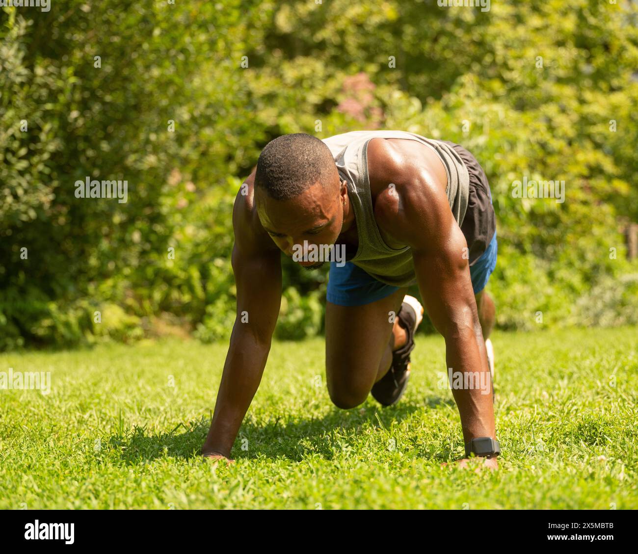 Lifestyle mountain climbing hi-res stock photography and images - Alamy