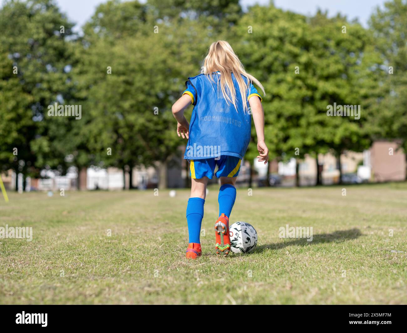 Girl age 9 rear view uk hi-res stock photography and images - Alamy