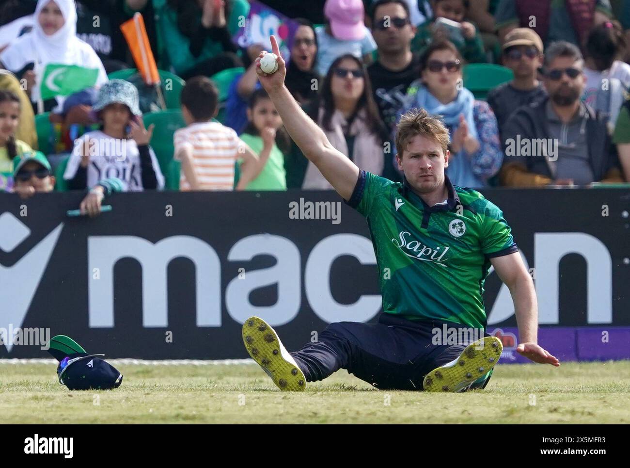 Ireland's Barry McCarthy celebrates after catching out Pakistan's ...