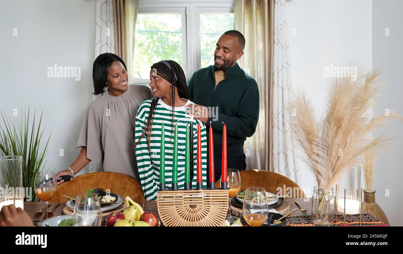 Kwanzaa celebration family hi-res stock photography and images - Alamy