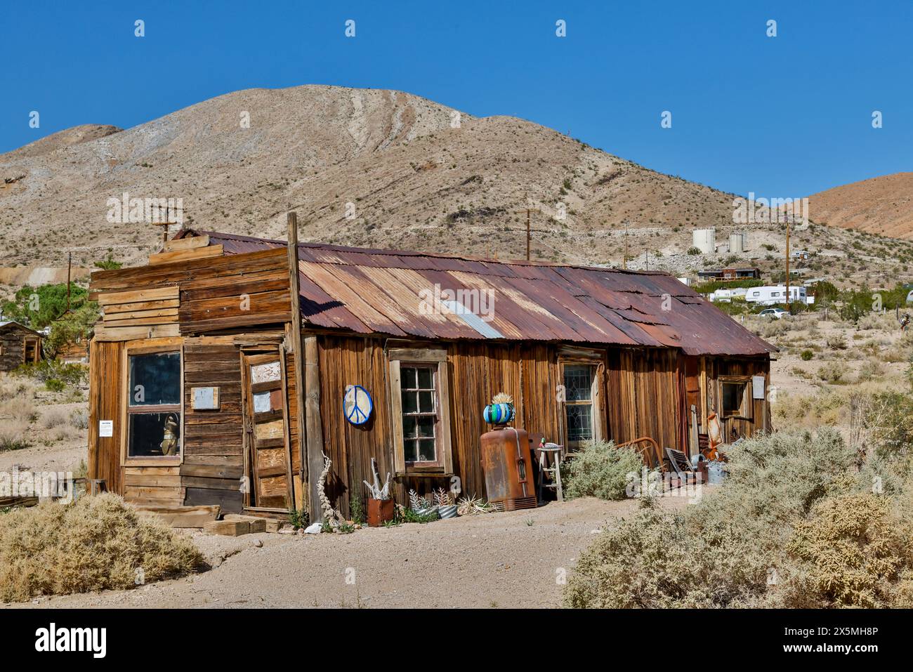 USA, California, Darwin. Old buildings in ghost town Stock Photo - Alamy