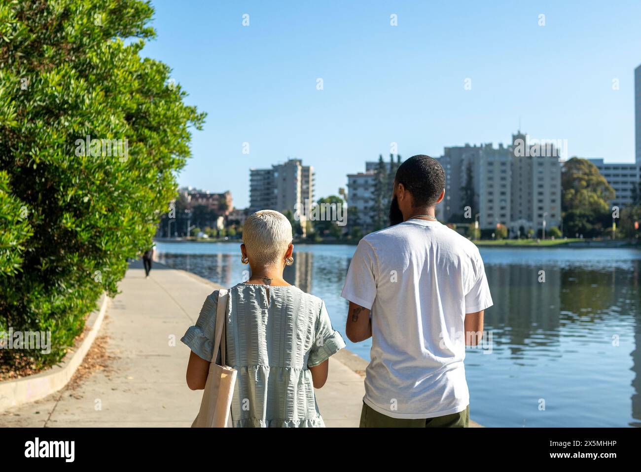 Man walking city woman hi-res stock photography and images - Alamy