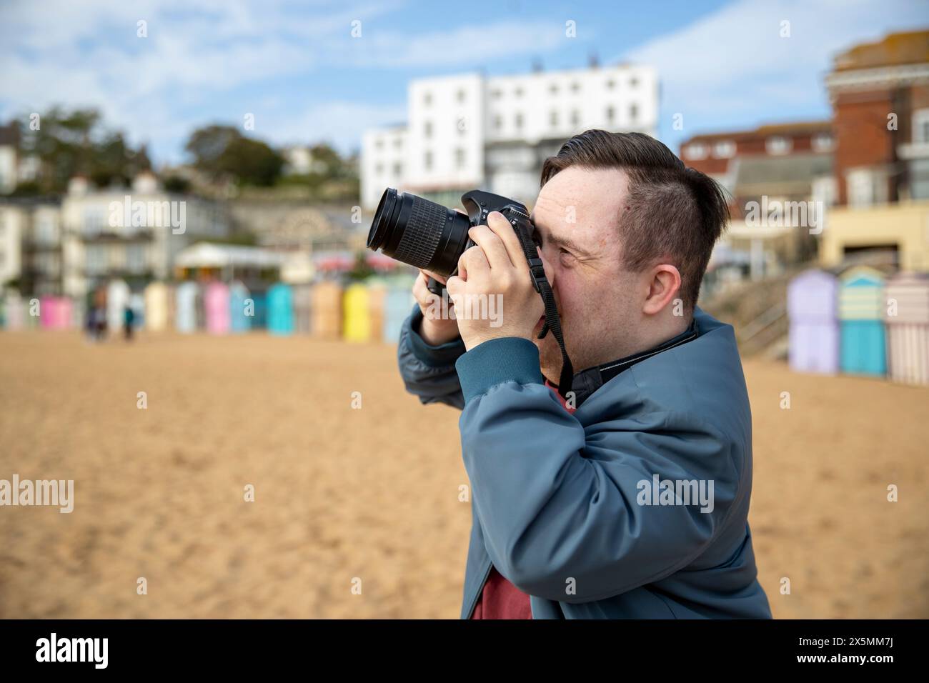 Adult pictures hi-res stock photography and images - Alamy