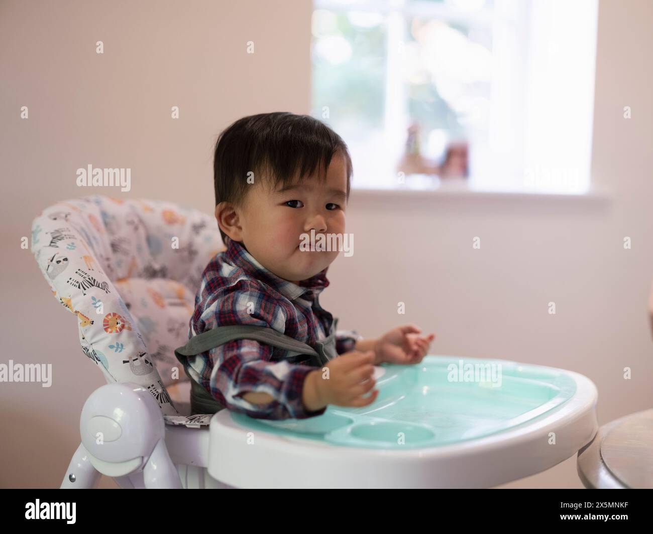 Chair sitting in room hi-res stock photography and images - Alamy