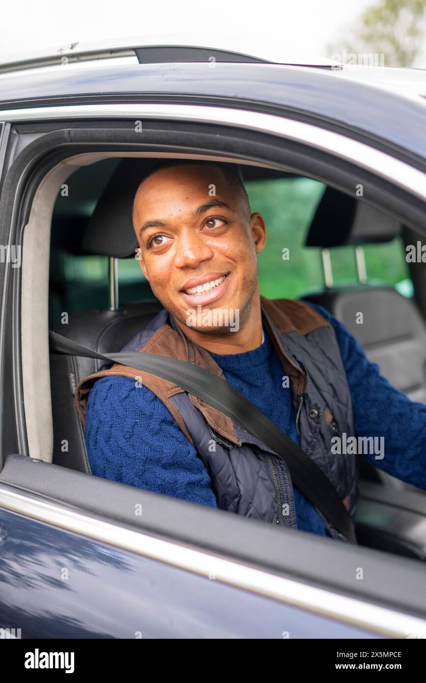 Driver smiling hi-res stock photography and images - Alamy