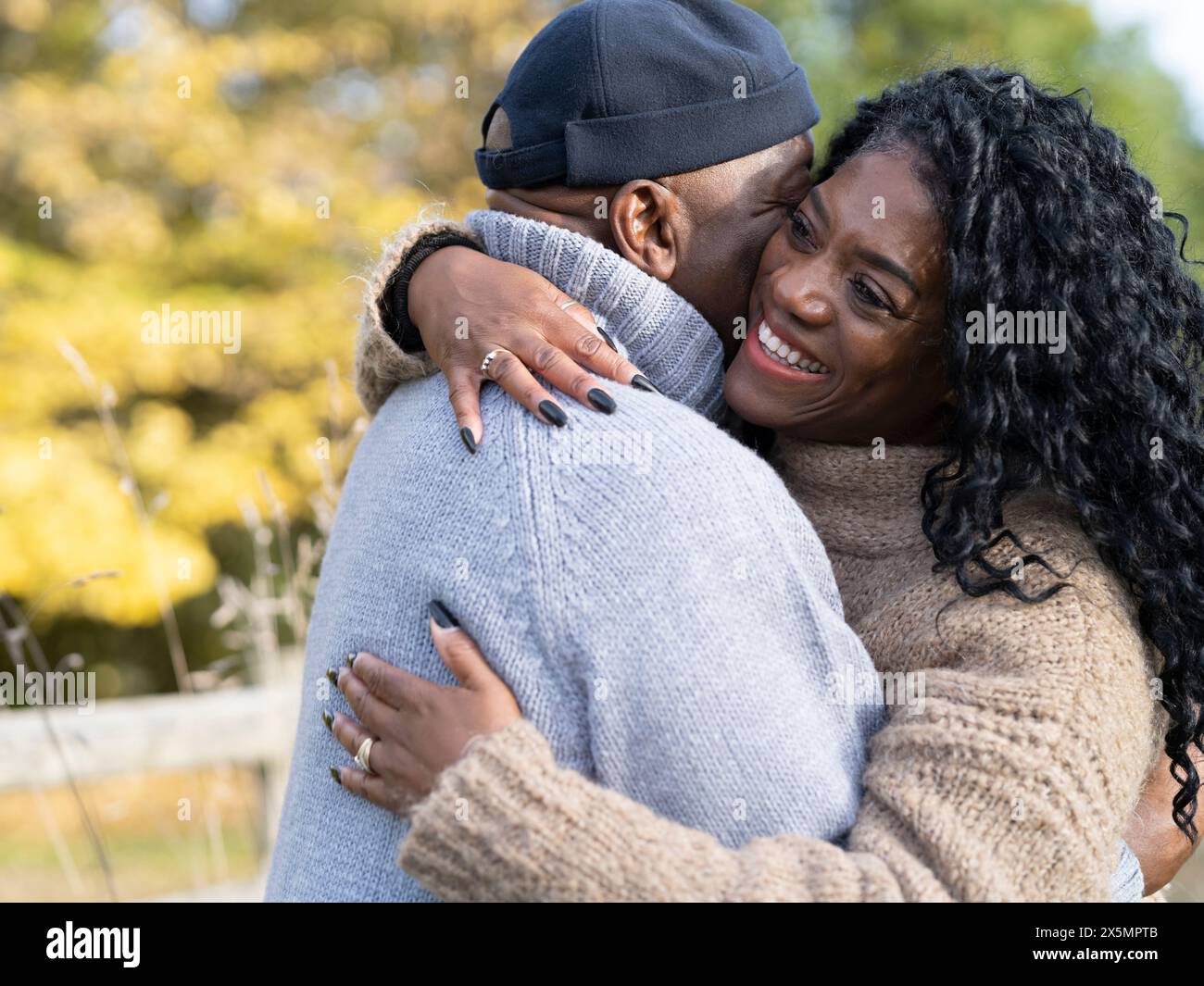 Embracing seniors hi-res stock photography and images - Alamy
