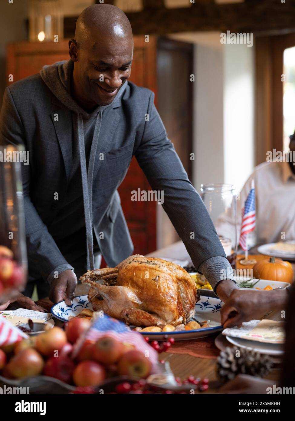 Man dressed as turkey hi-res stock photography and images - Alamy