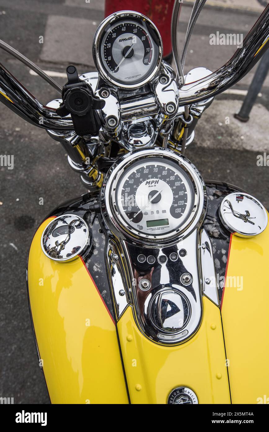 Speedo boy hi-res stock photography and images - Alamy