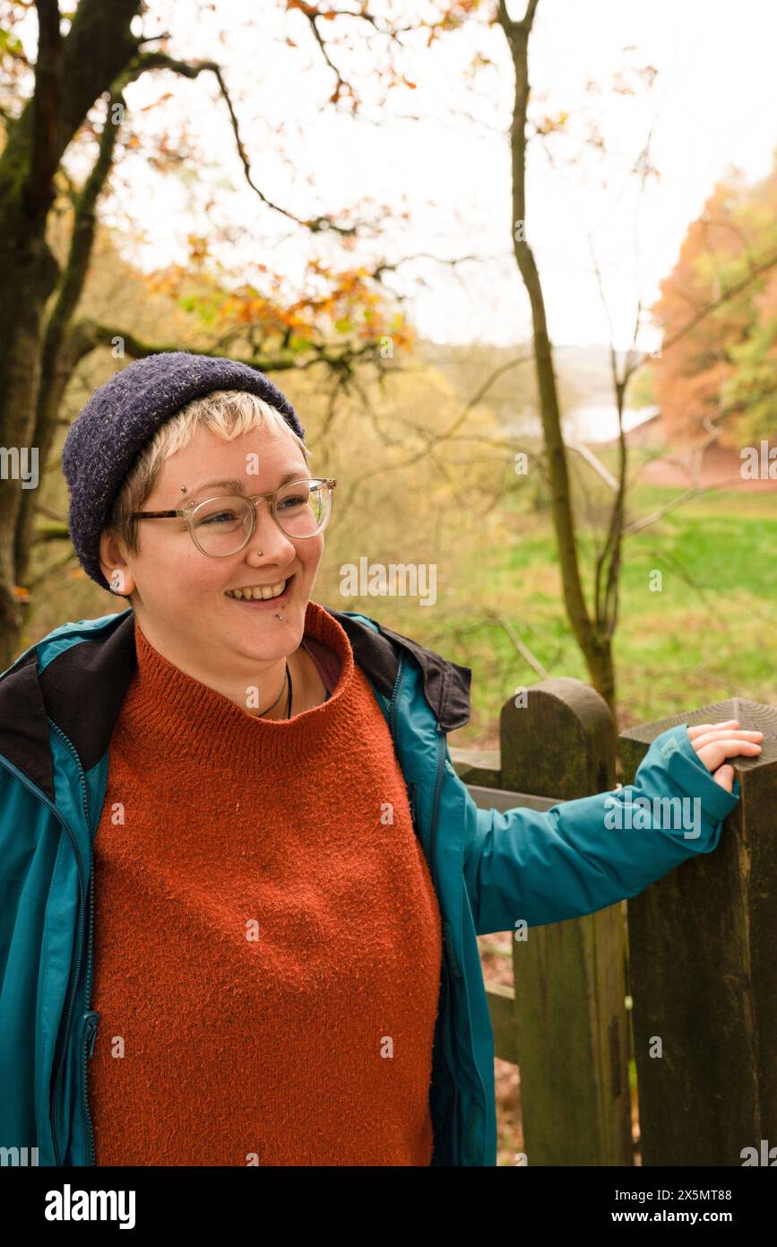 Walking to gate hi-res stock photography and images - Alamy