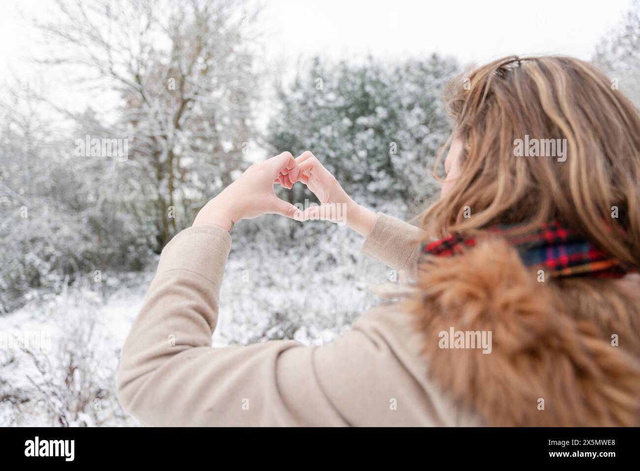 Woman hand over heart hi-res stock photography and images - Alamy