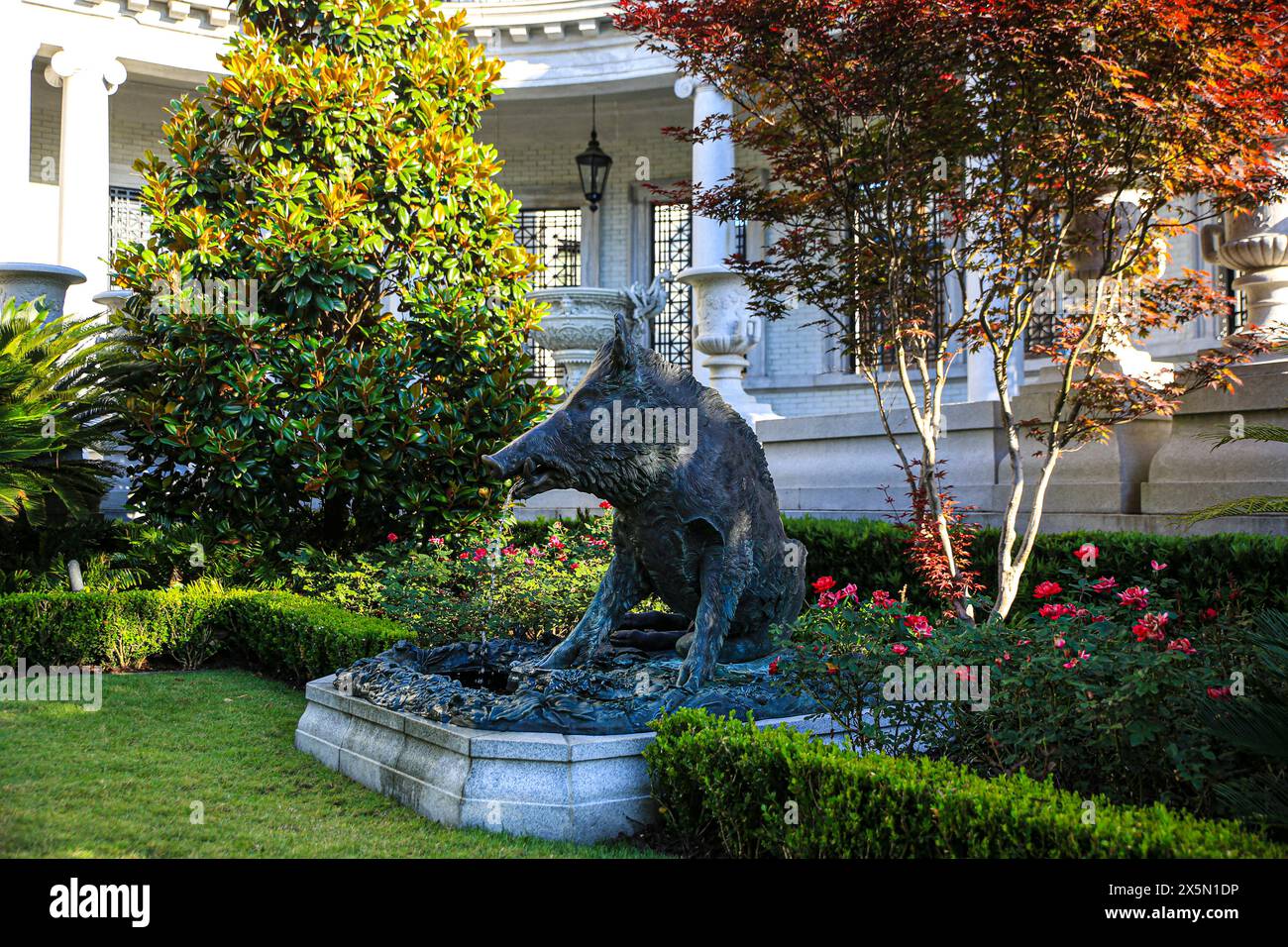 Savannah, Georgia, USA. Armstrong Kessler Mansion bronze wild boar ...