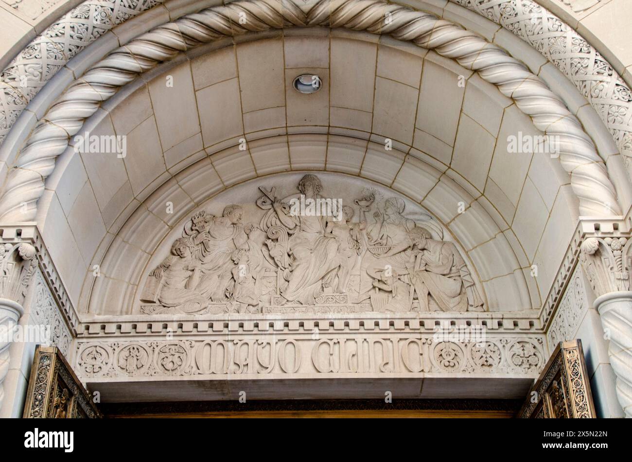 USA, Minnesota, Rochester. Mayo Clinic, Plummer Building, relief ...