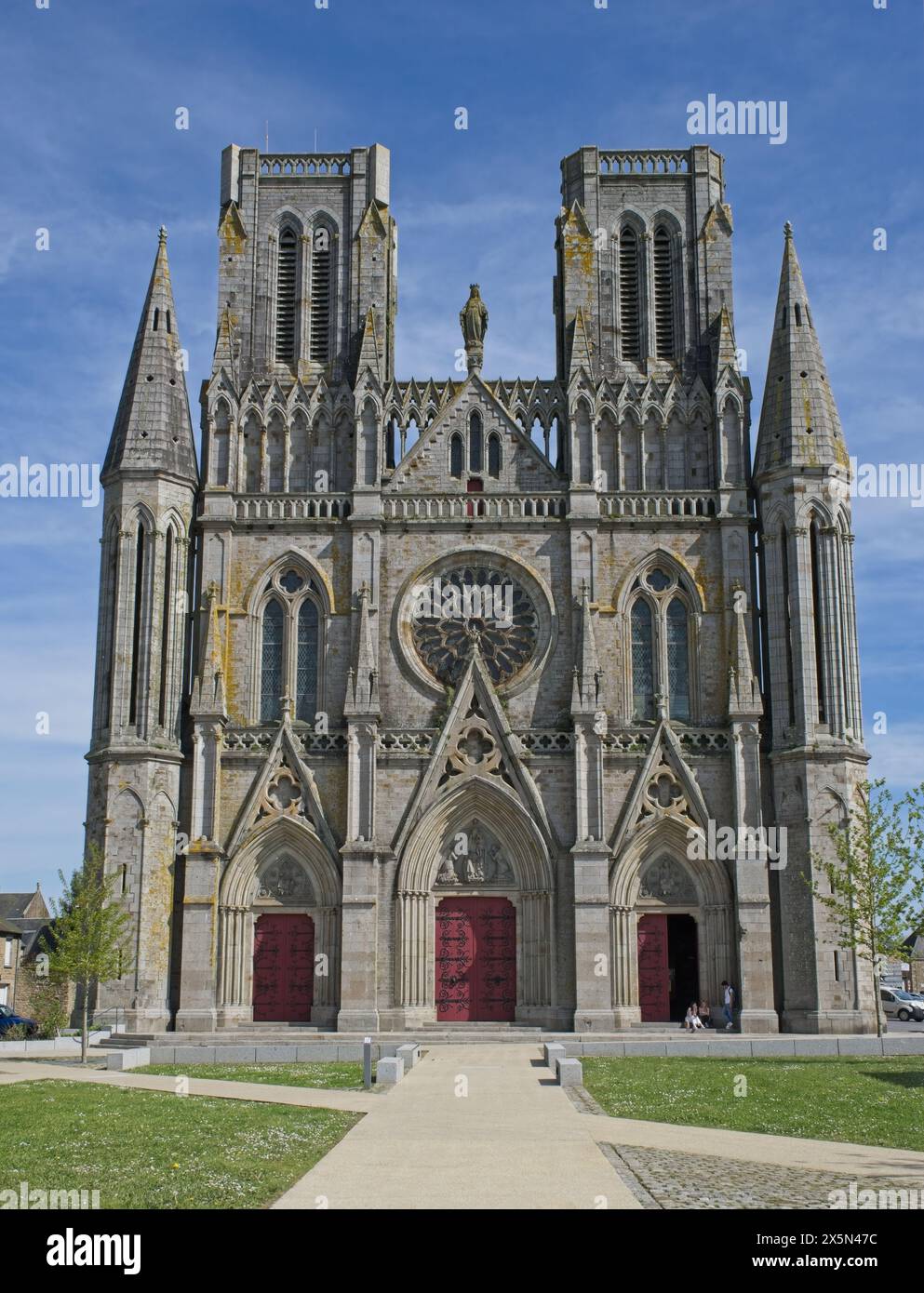 Avranches city hi-res stock photography and images - Alamy