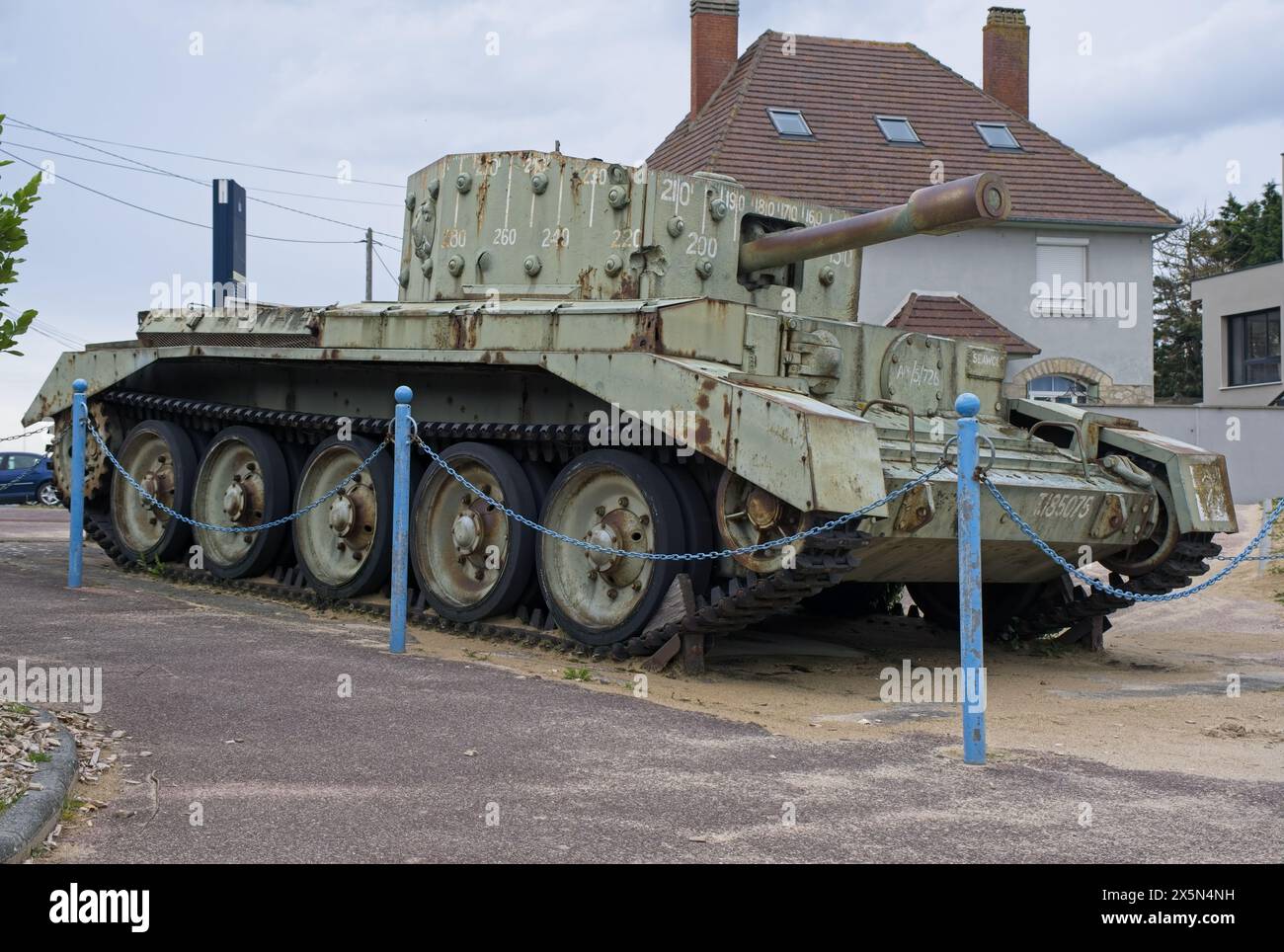British centaur mk4 hi-res stock photography and images - Alamy