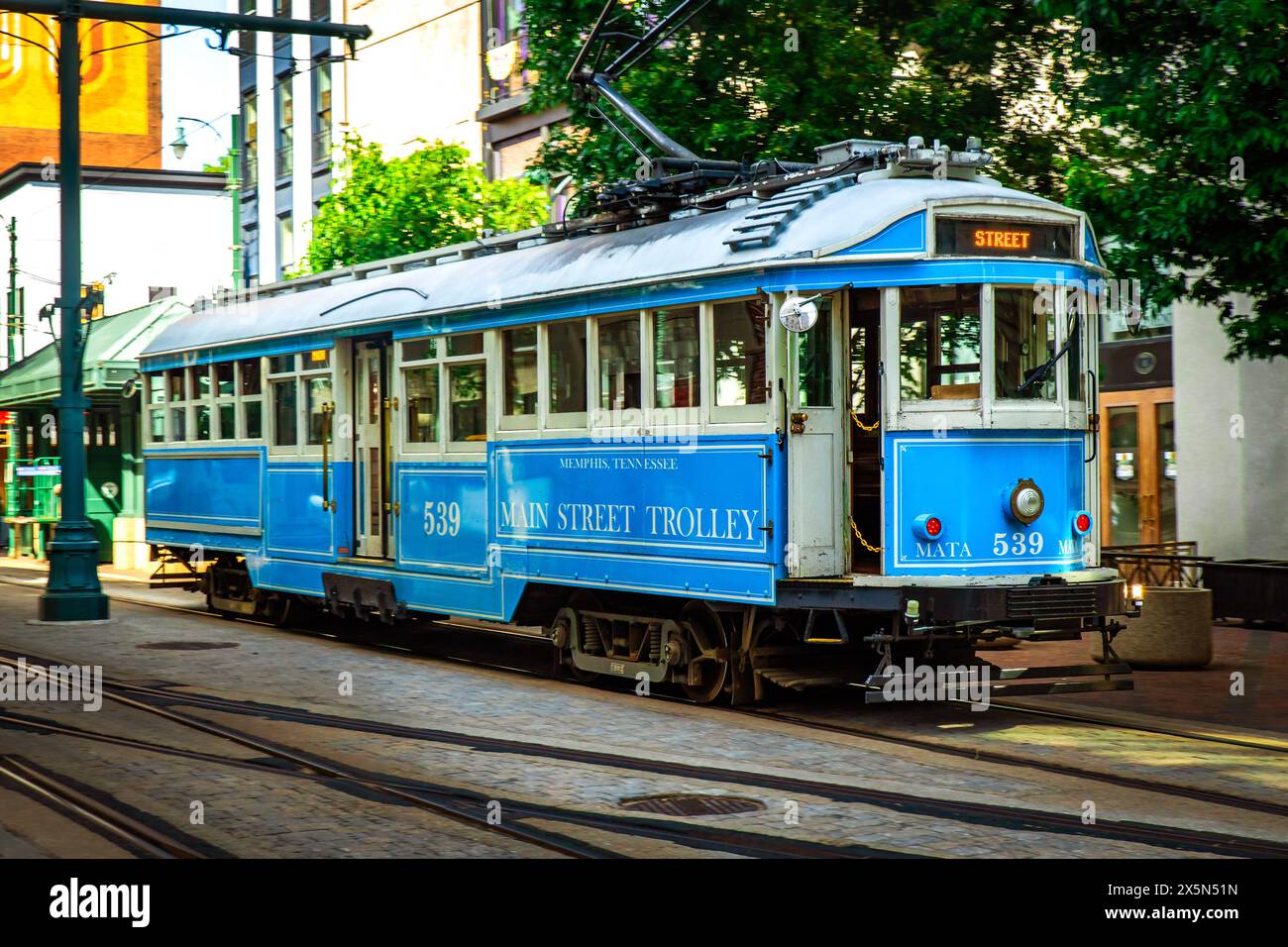 Main Street Blue Trolley in Memphis vintage attraction and ...