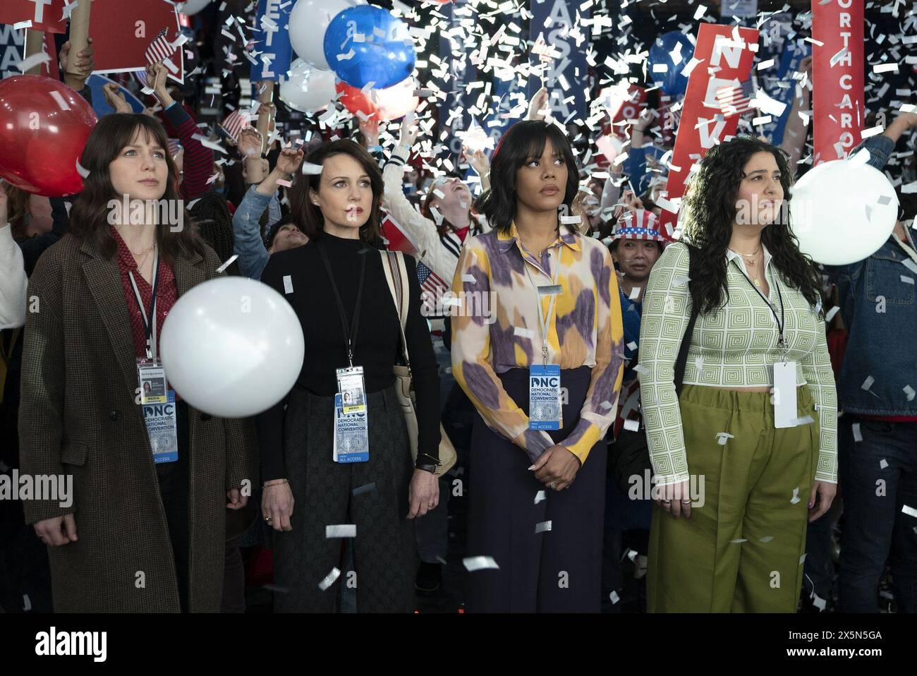 The Girls on the Bus Carla Gugino, Melissa Benoist, Natasha Behnam ...
