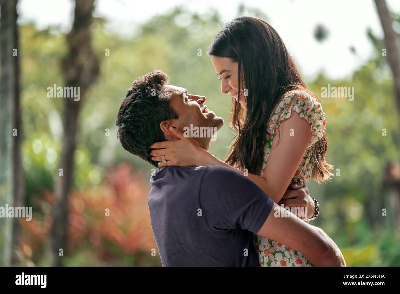 Miranda cosgrove hi-res stock photography and images - Alamy