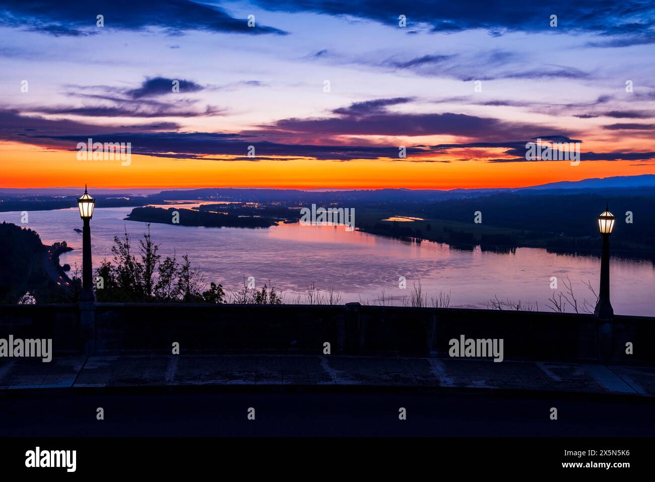 sunset over the Columbia River from Crown Point, Columbia River Gorge ...