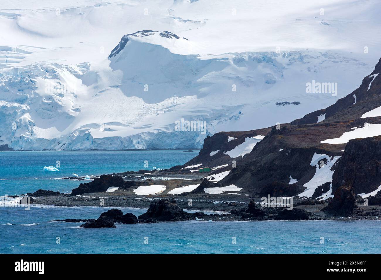 Keller Peninsula, Admiralty Bay, King George Island, South Shetland ...