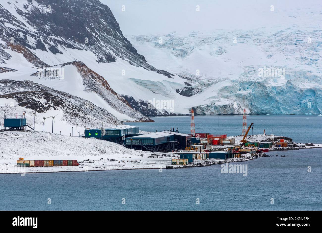 Comandante Ferraz Brazillian Antarctic Base, Admiralty Bay, King George ...