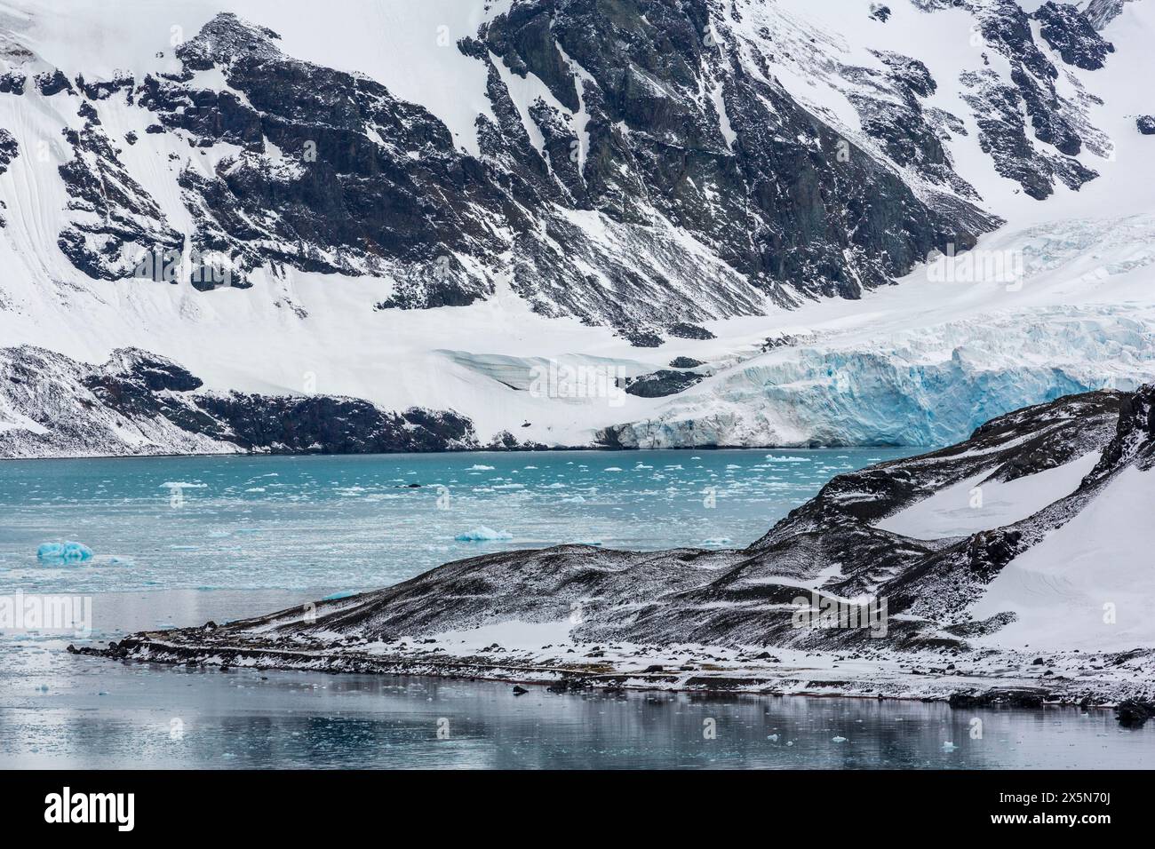 Ulmann Point & Stenhouse Glacier, Admiralty Bay, King George Island ...
