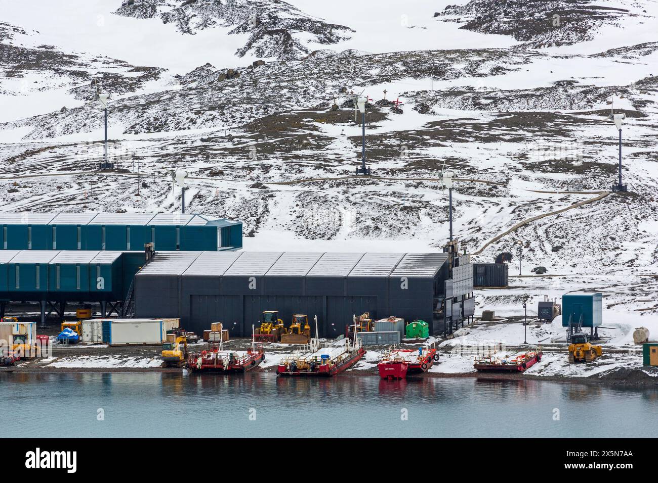 Comandante Ferraz Brazillian Antarctic Base, Admiralty Bay, King George ...