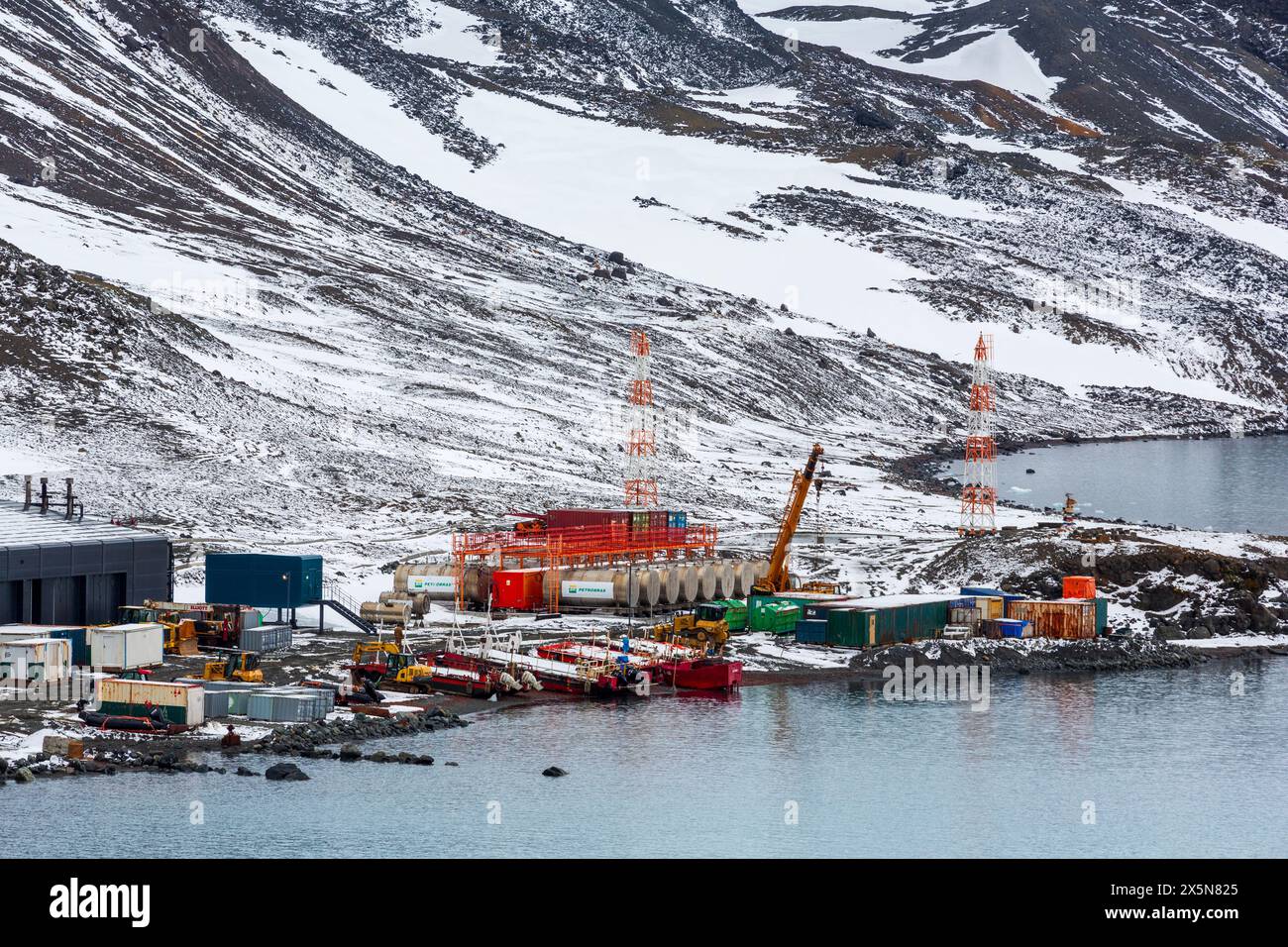 Comandante Ferraz Brazillian Antarctic Base, Admiralty Bay, King George ...