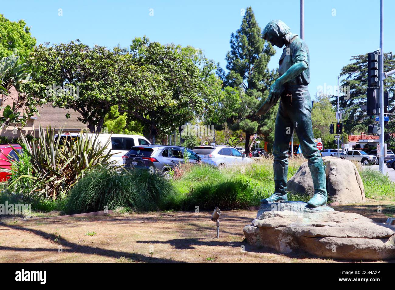 Los Angeles, California: Public Art "Dan the Miner" The Pioneer Statue ...