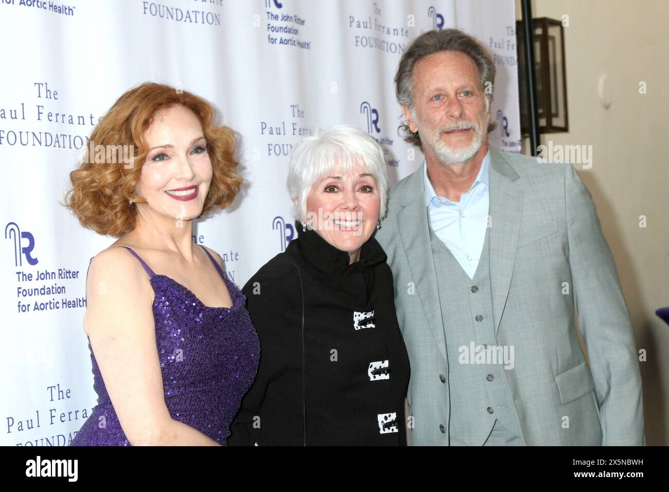 LOS ANGELES - MAY 9: Amy Yasbeck, Joyce DeWitt, Steven Weber at the ...